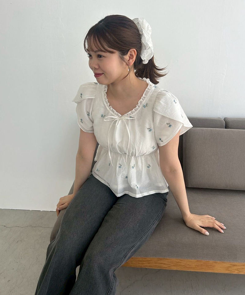 【予約商品】twinkle embroidery blouse ～ﾄｩｲﾝｸﾙｴﾝﾌﾞﾛｲﾀﾞﾘｰﾌﾞﾗｳｽ | flower／フラワー公式通販